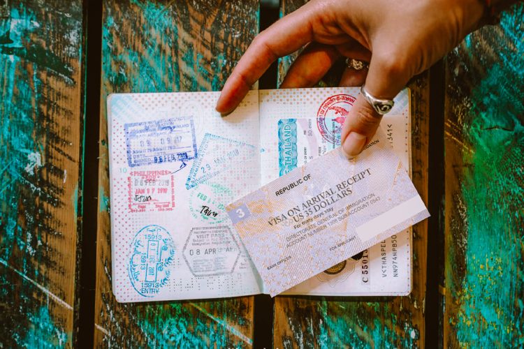 Egypt Visa on Arrival vs eVisa: 2026 Guide & Comparison